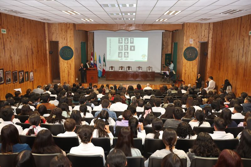Dr. Hugo Mendieta Zerón | Por La Libre - Edomex